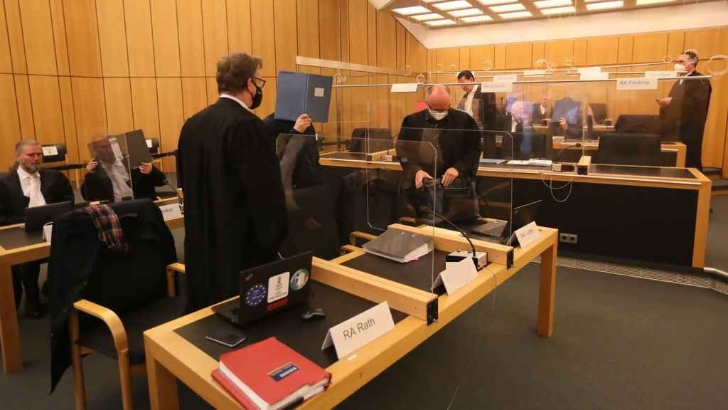 Missbrauchsfall Münster: Es bleibt bei 14 Jahren Haft für Adrian V.