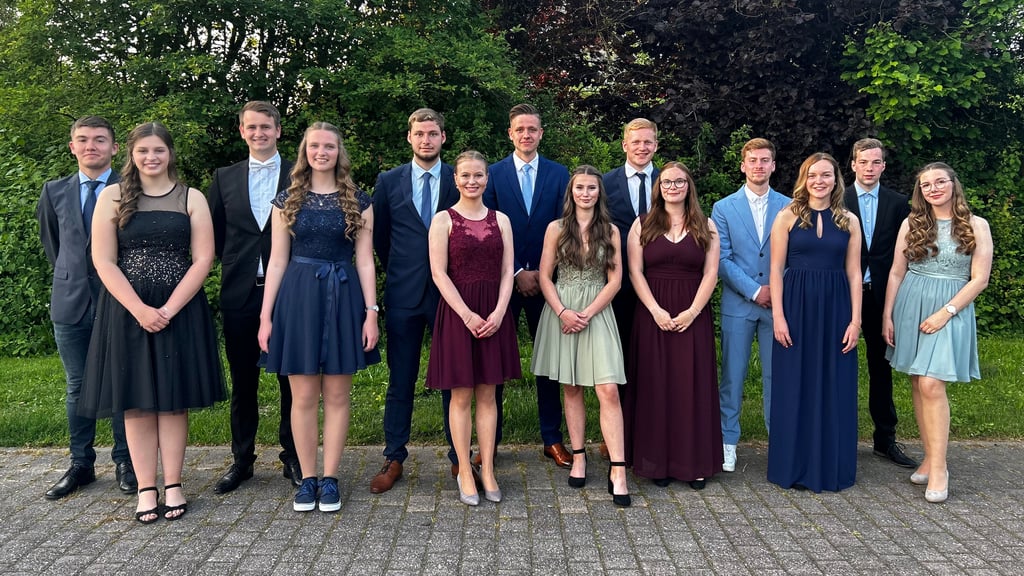 Willebadessen: St.-Johannes-Schützen stellen Hofstaat vor