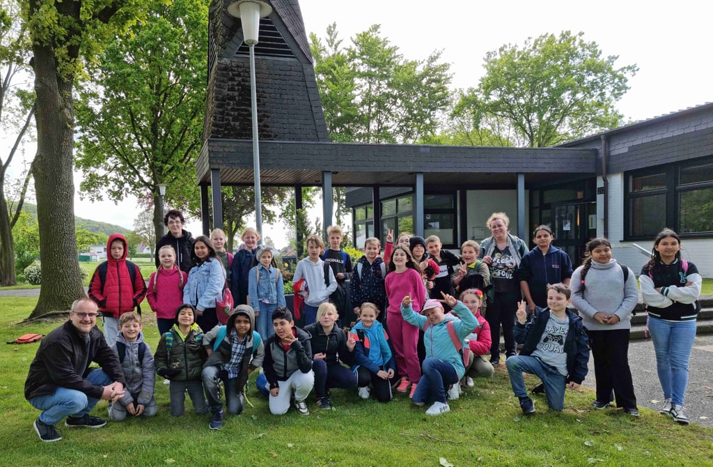 Stemwede: Kinder gestalten Paradiese
