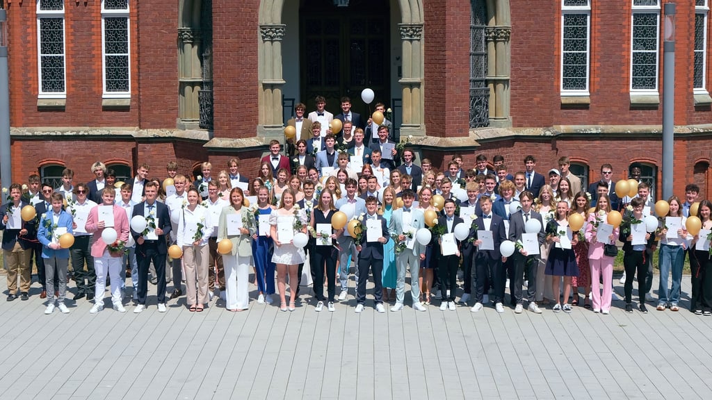 Schulabschied vor wunderschöner Kulisse