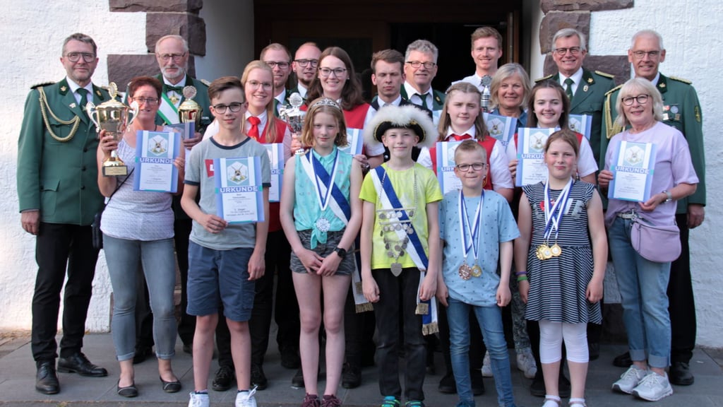 Pokalschießen der Schützen aus Natzungen