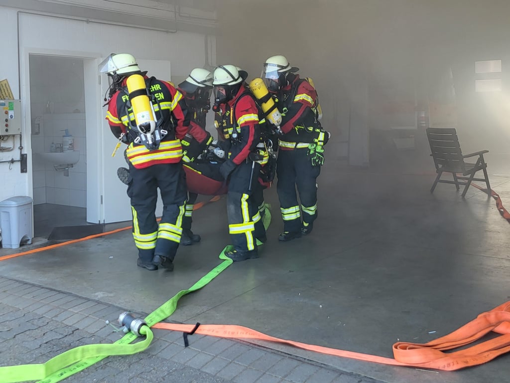 Menschenrettung vor Brandbekämpfung