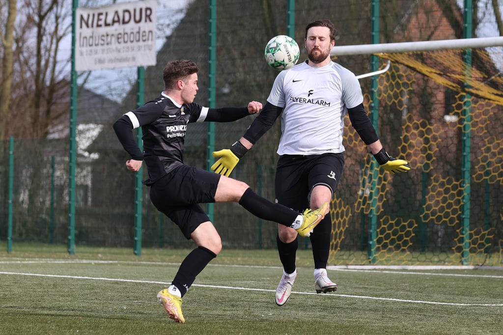 Westfalia Leer verfliert Ex-Profi Igor Levchenko