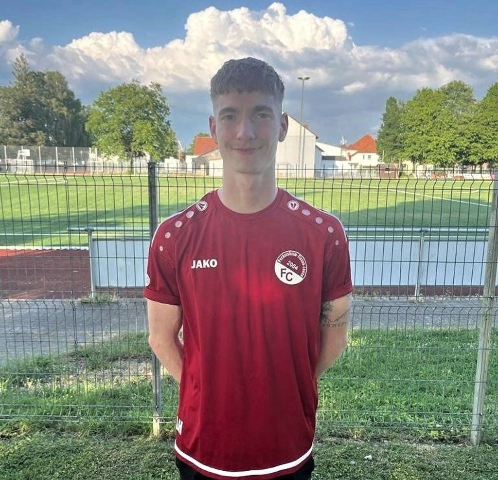 Fußball: Leon Härtlein wechselt zum FC Peckelsheim