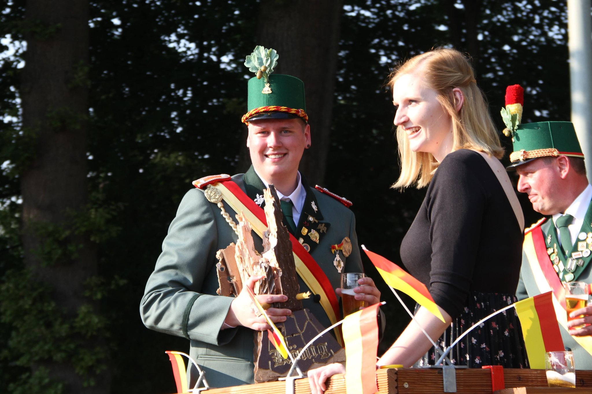 Jan Schlenger regiert als neuer König in Paderborn-Elsen