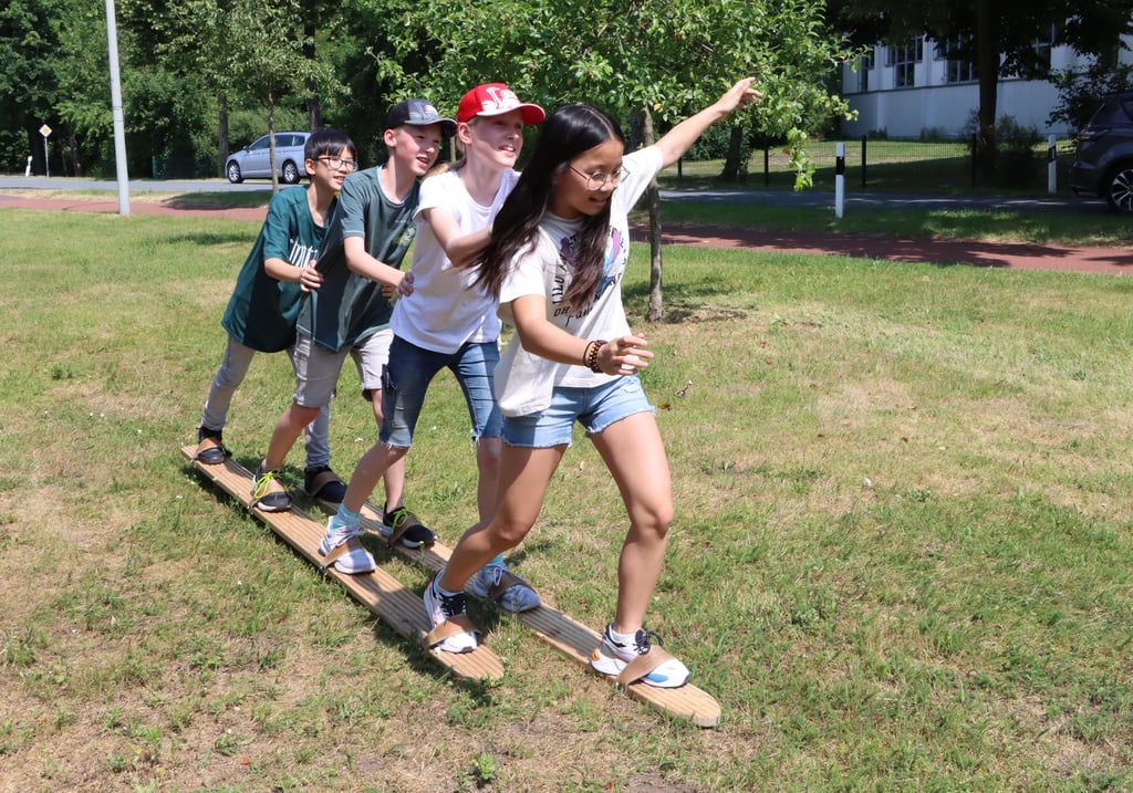 16 Teams ringen um den Siegerpokal beim Pättchenmarsch in Delbrück-Boke