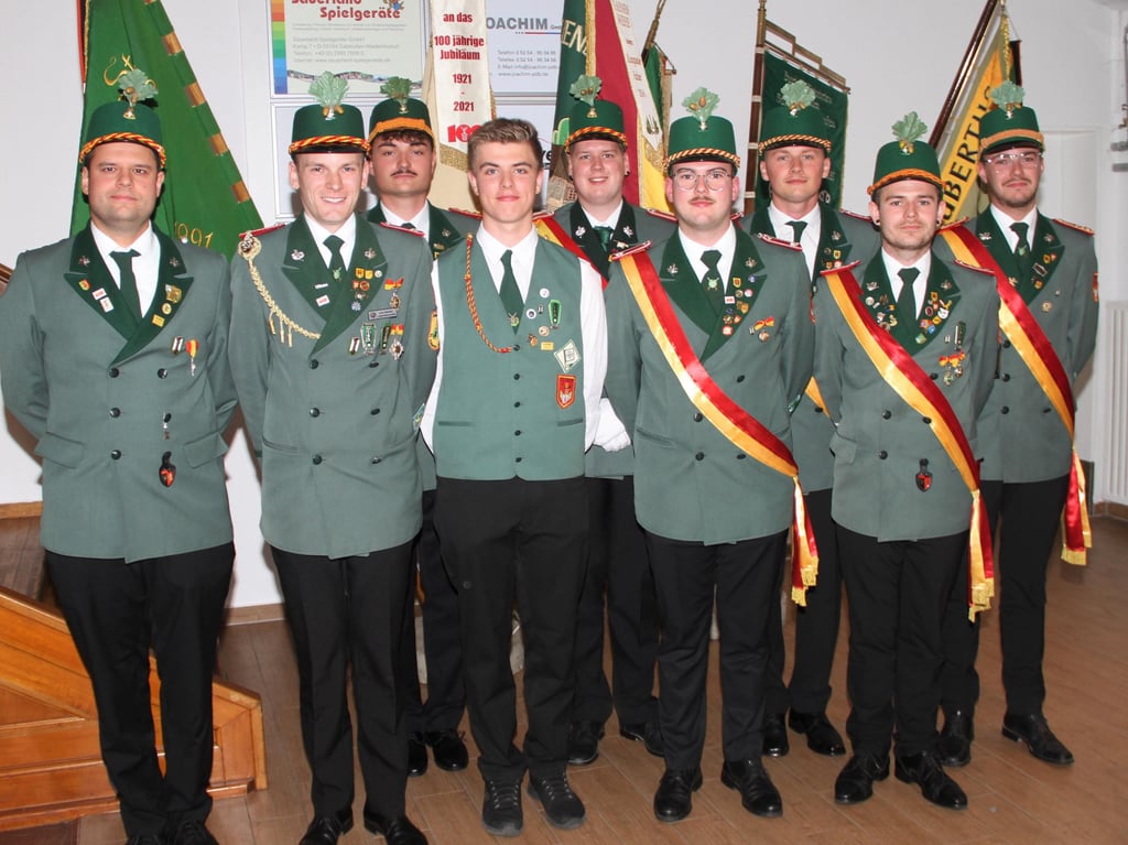 Verdiente Schützen und Schützinnen in Paderborn-Elsen geehrt