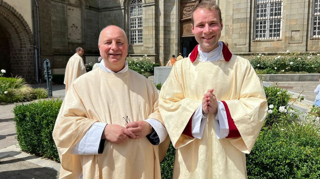 Telgter in Frankreich zum Diakon geweiht