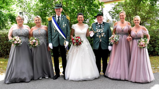 Königspaar steht im Mittelpunkt beim Schützenfest in Ottenhausen