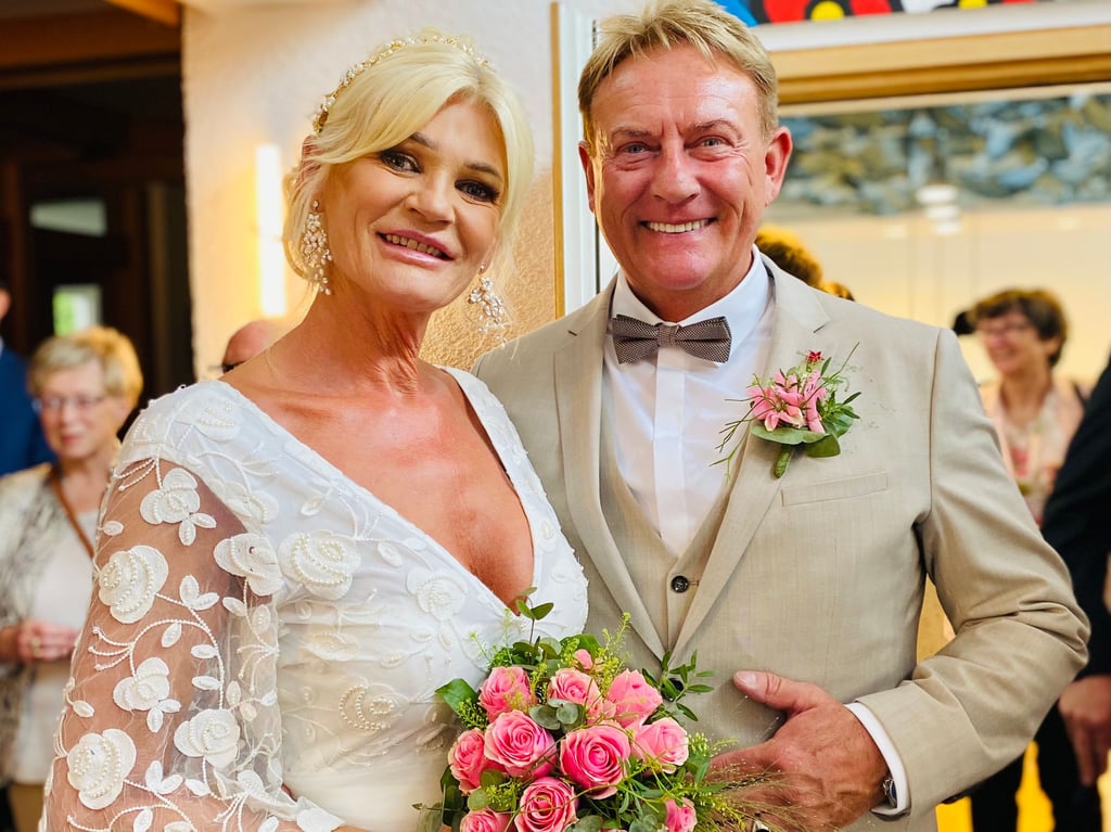 Steinhagen: Brautpaar Neumann