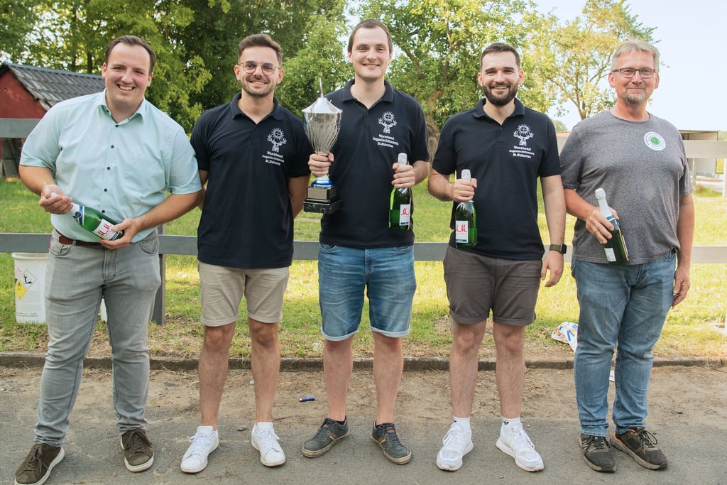 Julius Weber gewinnt Pokalschießen