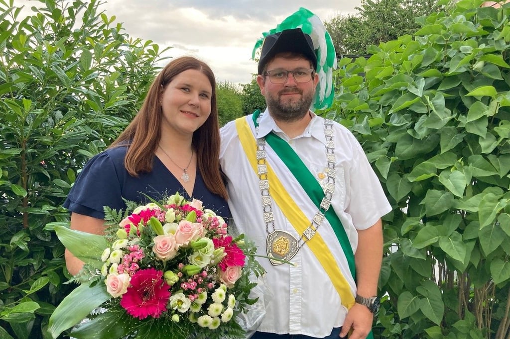 Dössel: Schützen feiern mit Daniel und Svenja Kaßmann an der Spitze
