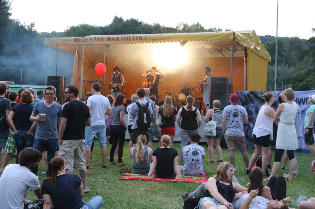 Hiddenhausen: Schweicheln wird zur „Rock City“
