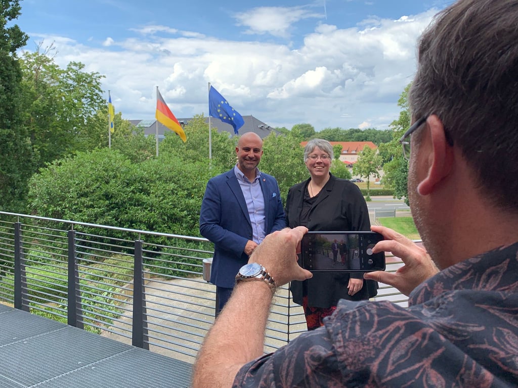 Diskussion über MKK-Neubauten: Landrat dankt für Klarstellung