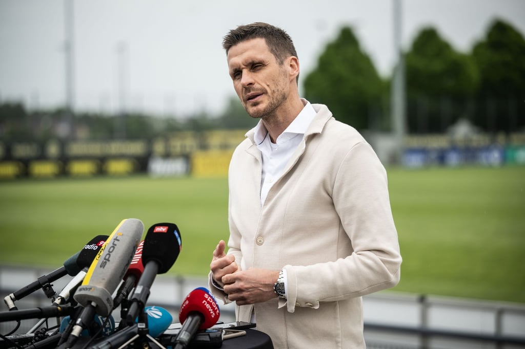 Kehl mahnt bei BVB-Transfers zu Geduld