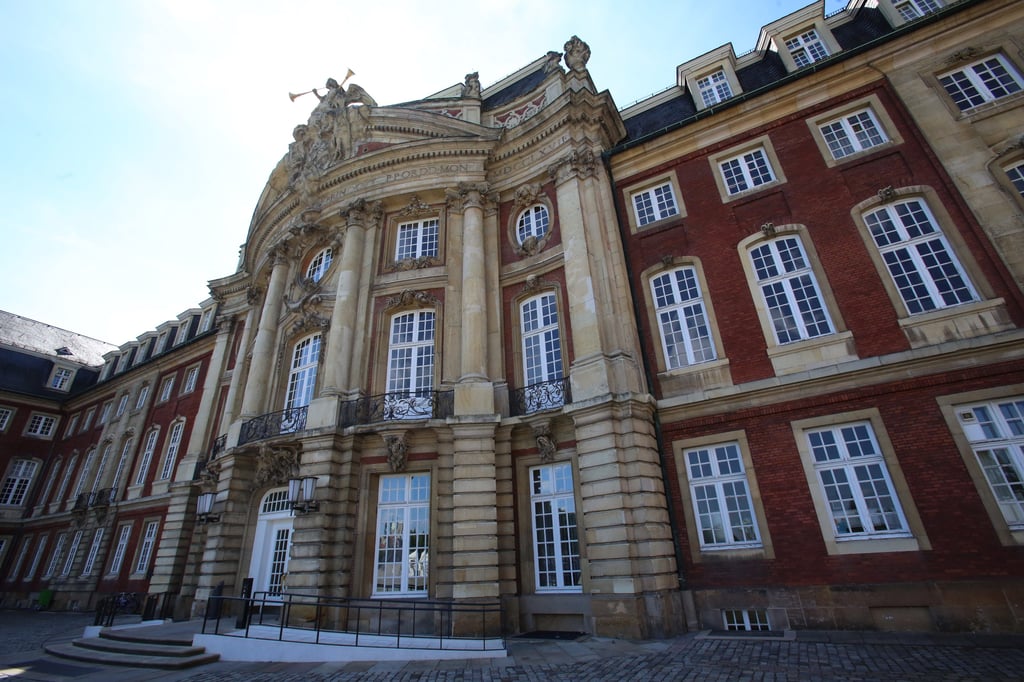 WWU Münster ist Vergangenheit: Neuer Uni-Name ist jetzt amtlich