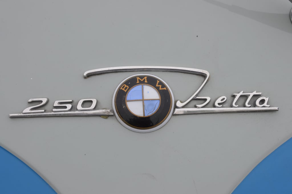 Bildergalerie: Oldtimer - Ernst Jesper präsentiert seine BMW Isetta 250