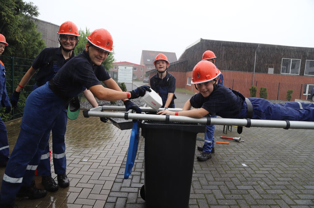 Jugendfeuerwehr Schloß Holte-Stukenbrock holt sich den Sieg