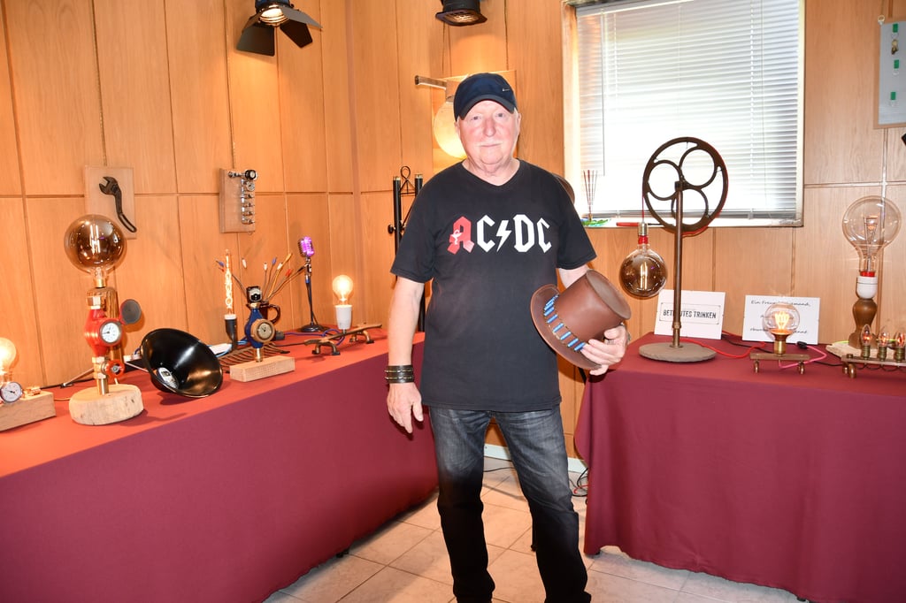 Künstler Peter Baron von Imhoff öffnet seinen Ausstellungsraum in Börnste