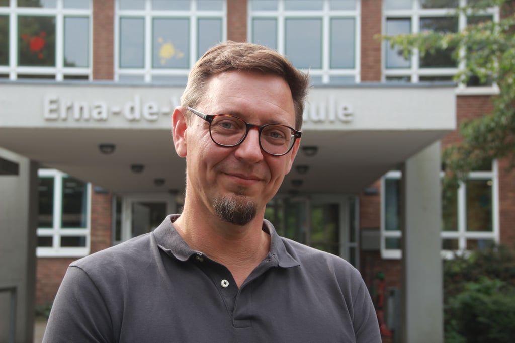 Erna-de-Vries-Realschule in Münster: Tim Beyer übernimmt das Steuer