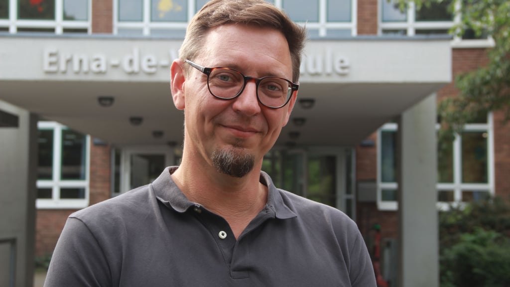 Erna-de-Vries-Realschule in Münster: Tim Beyer übernimmt das Steuer