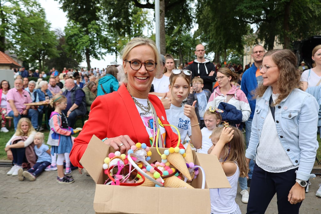 Fotostrecke zum Fest 700 Jahre Stadt Dringenberg