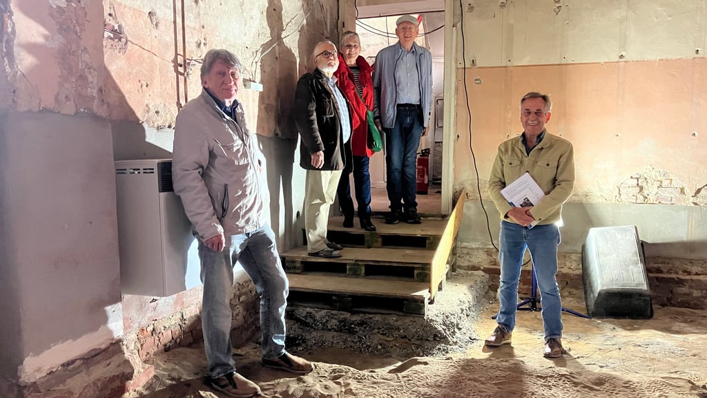 Konzept mit vier Säulen