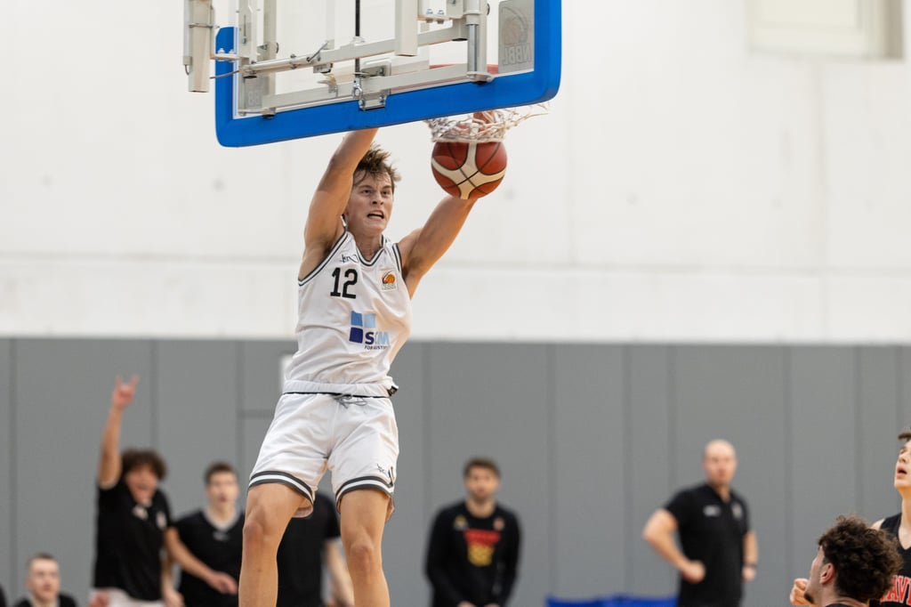 Jung, talentiert, erfolgreich: Runderneuter UBC II startet mit Sieg