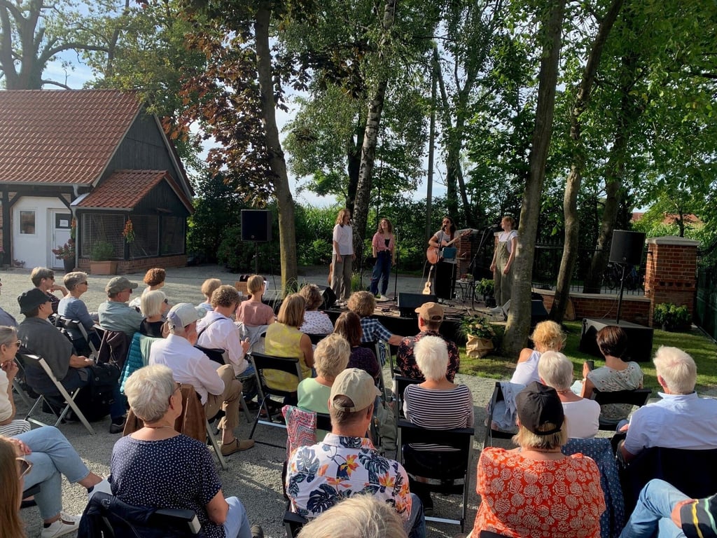 Abschluss mit Weltpremiere