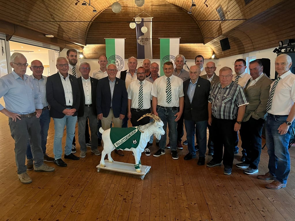 50 Jahre SV GW Lütgeneder: 20 Gründungsmitglieder ausgezeichnet