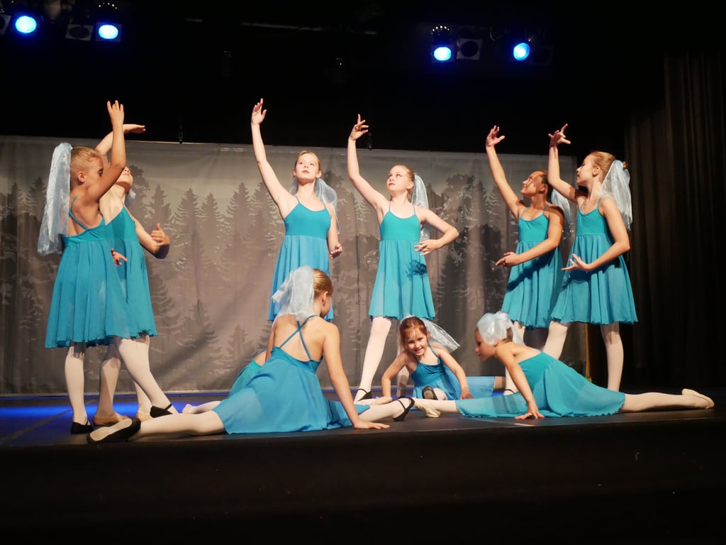 Tanztheater Gladys aus Hiddenhausen entführt in märchenhafte Welt