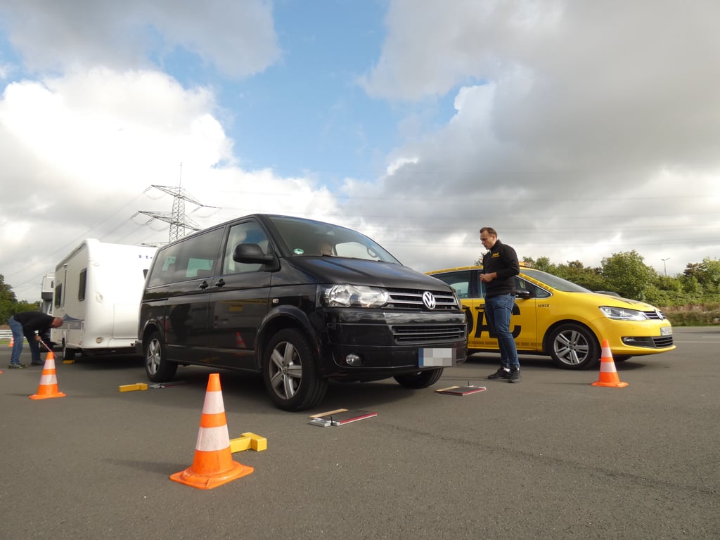 Paderborn: Wiegeaktion beim Caravantag des ADAC kommt gut an
