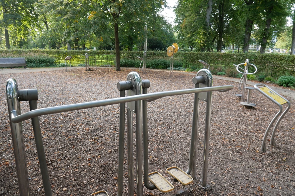 Bad Lippspringe: Mehrgenerationen-Spielplatz soll am Ehrenhain entstehen