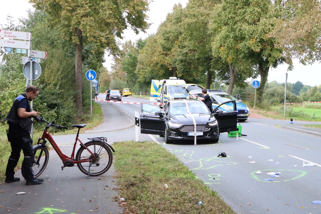 Delbrück: Straße zwischen Boke und Thüle nach schwerem Unfall gesperrt