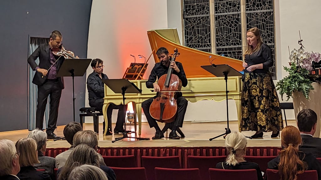 „Wie aus einem Guss“: Meisterkonzert zur Warburger Oktoberwoche