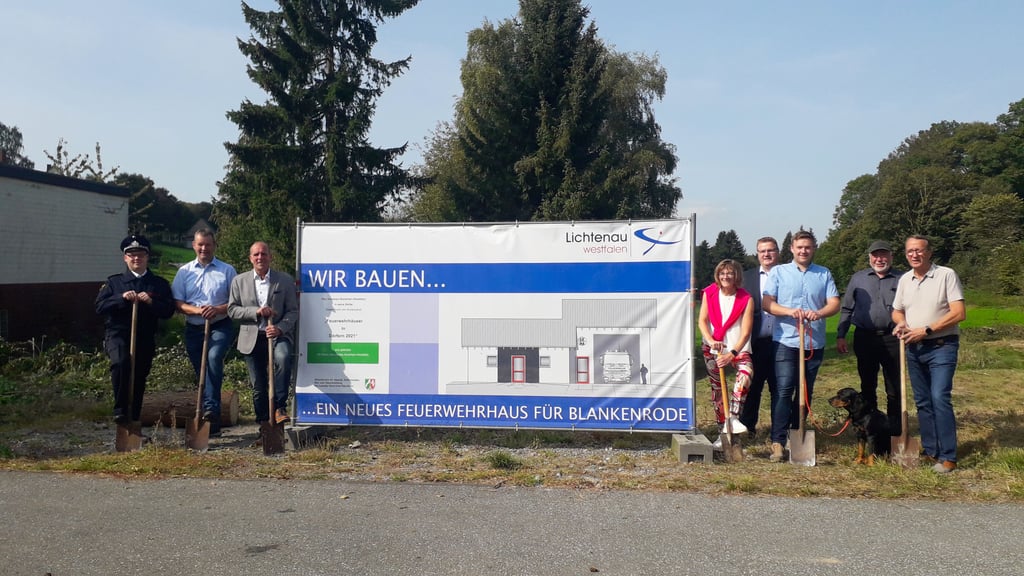 Lichtenau: Erster Spatenstich für neues Feuerwehrgerätehaus