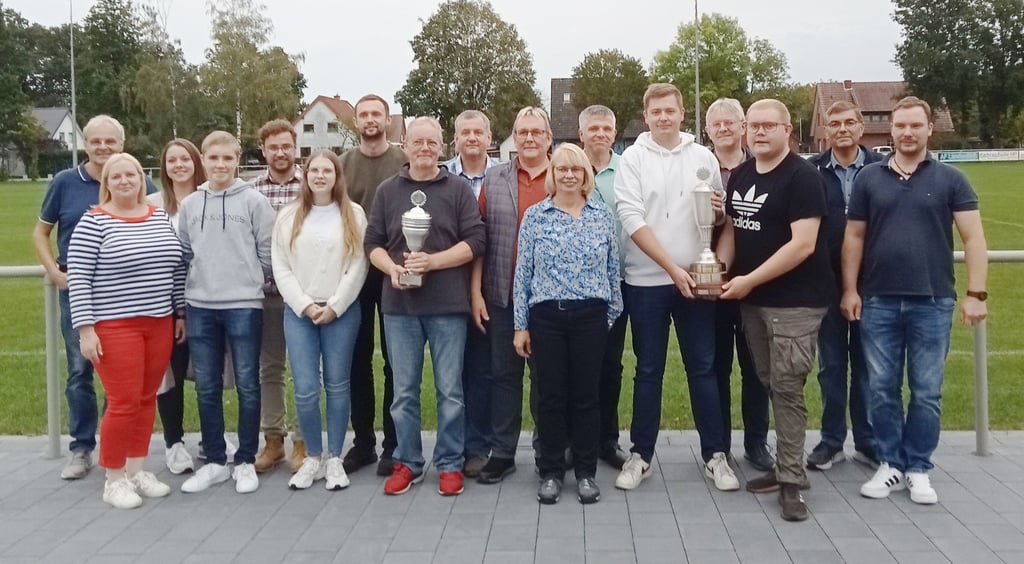 Stemwede: „Vater und Sohn“ gewinnen Dorfpokalschießen