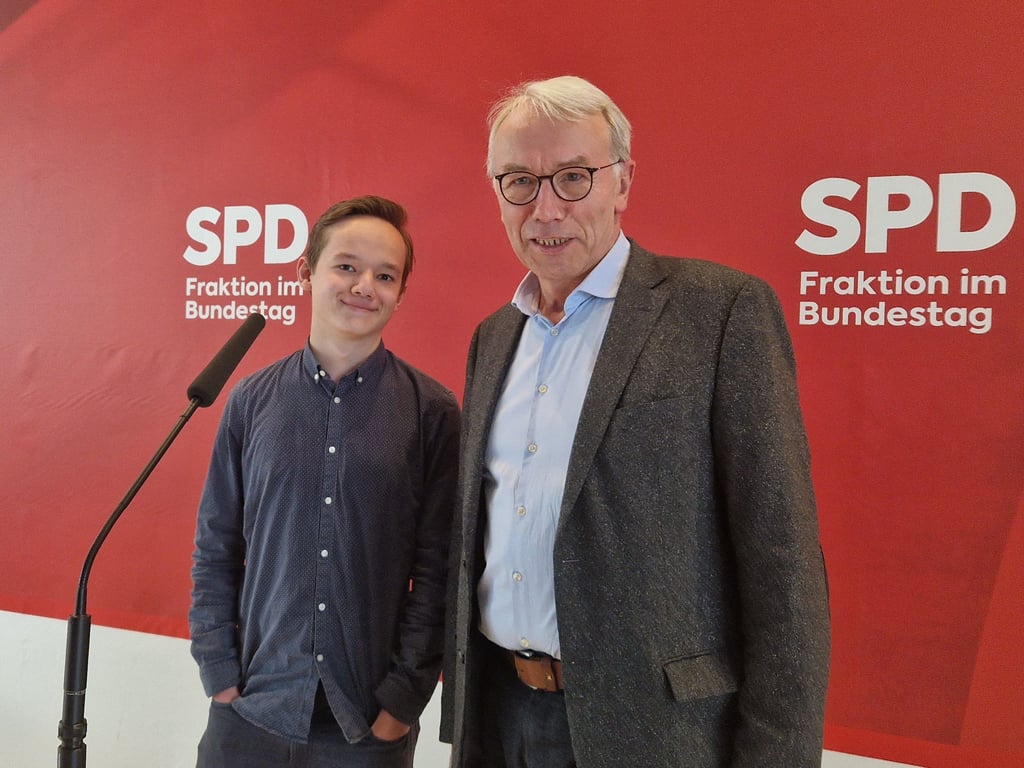 Arbeiten und diskutieren wie „echte“ Politiker