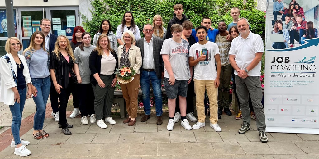 Paderborn: Job-Coaching unterstützt beim Schulabschluss und Jobsuche