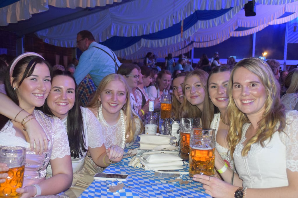 O'zapft is! Ascheberg feiert Oktoberfest
