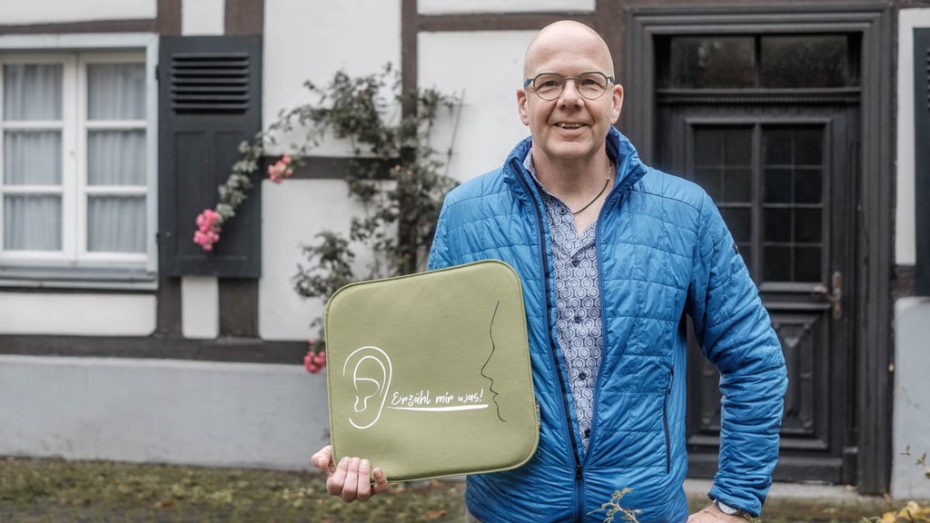 Erzählbänke bekommen ein Dach