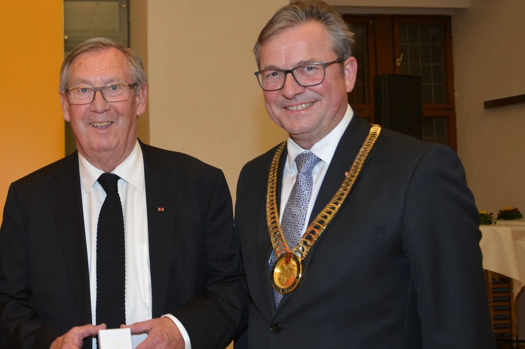 Trauer in Paderborn um den Tod von Jean-Paul Couasnon