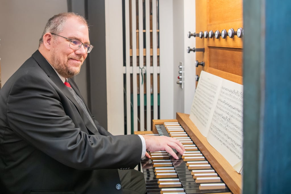 Konzert bei Kerzenschein verströmte Hoffnung