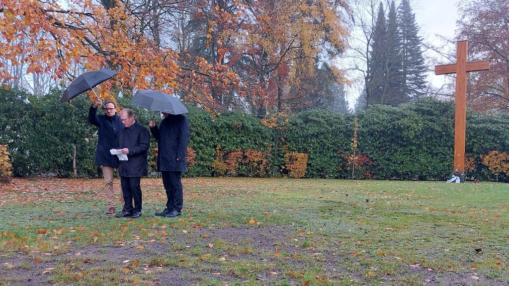 Volkstrauertag: Gedenken an Kriegsopfer bleibt aktuell