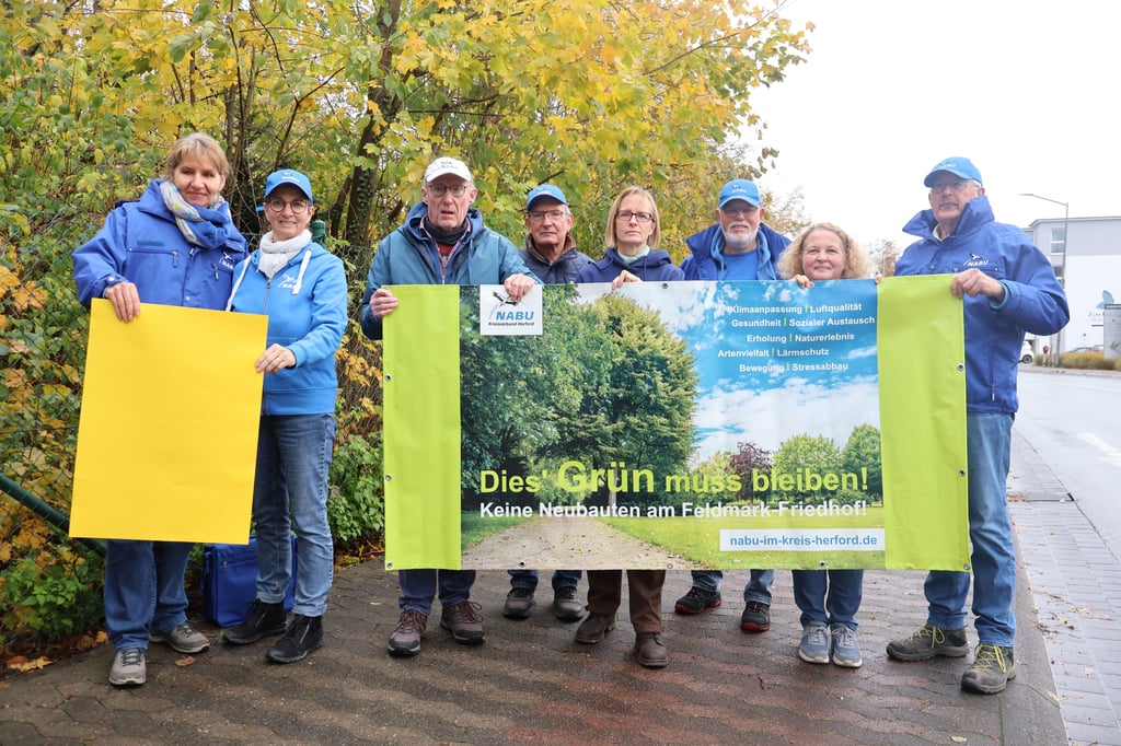 Bünde: NABU protestiert erneut gegen Bebauung amFriedhof Bünde: NABU protestiert erneut gegen Bebauung amFriedhof