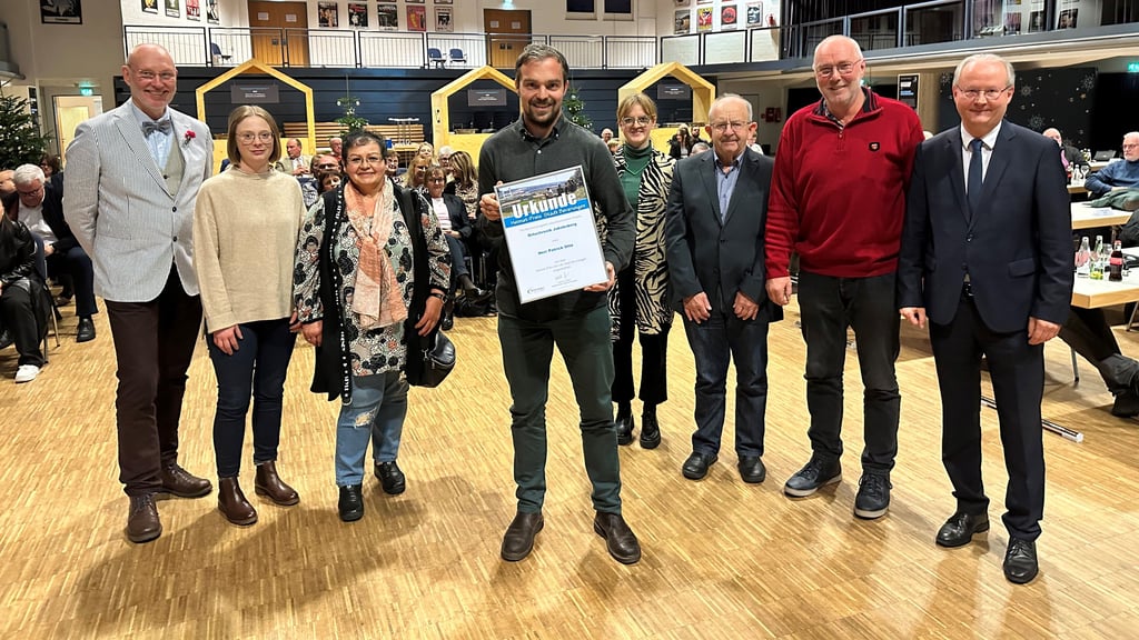 Beverungen: Heimatpreise gehen nach Beverungen, Haarbrück und Jakobsberg