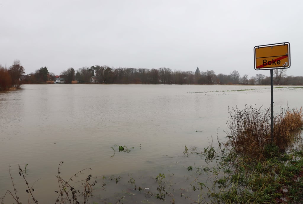 Hochwasser in Delbrück: Der Pegel der Lippe steigt