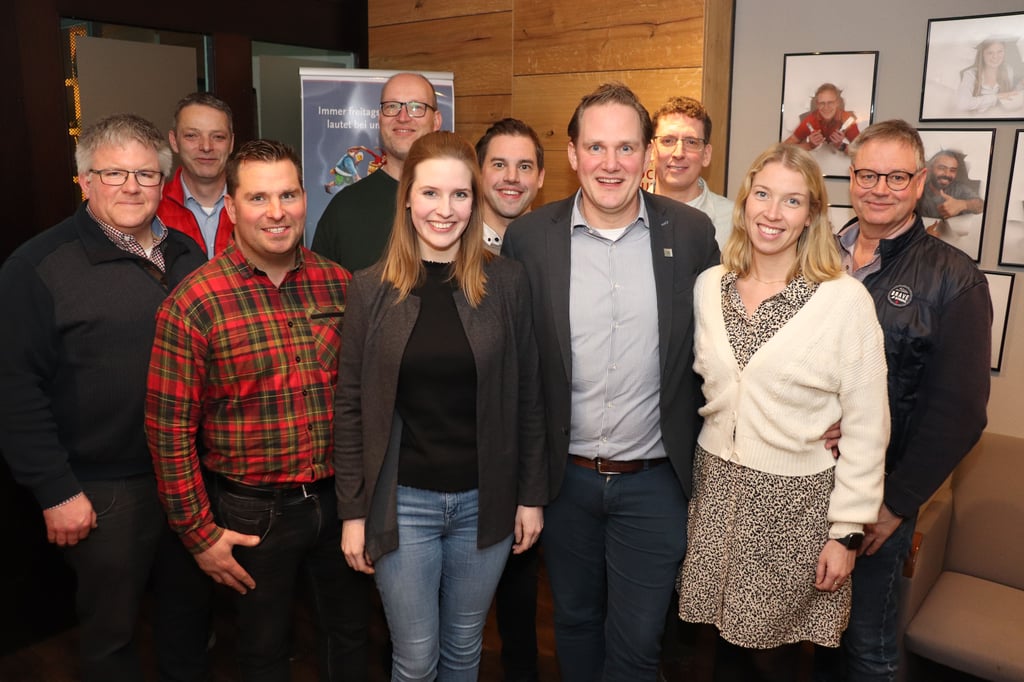 Kapitän Buntenkötter verlässt Brücke des Everswinkeler BSHV