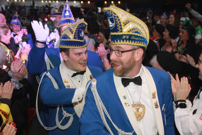 Karneval in Greven: Prinz Andreas und Pünte Laura regieren