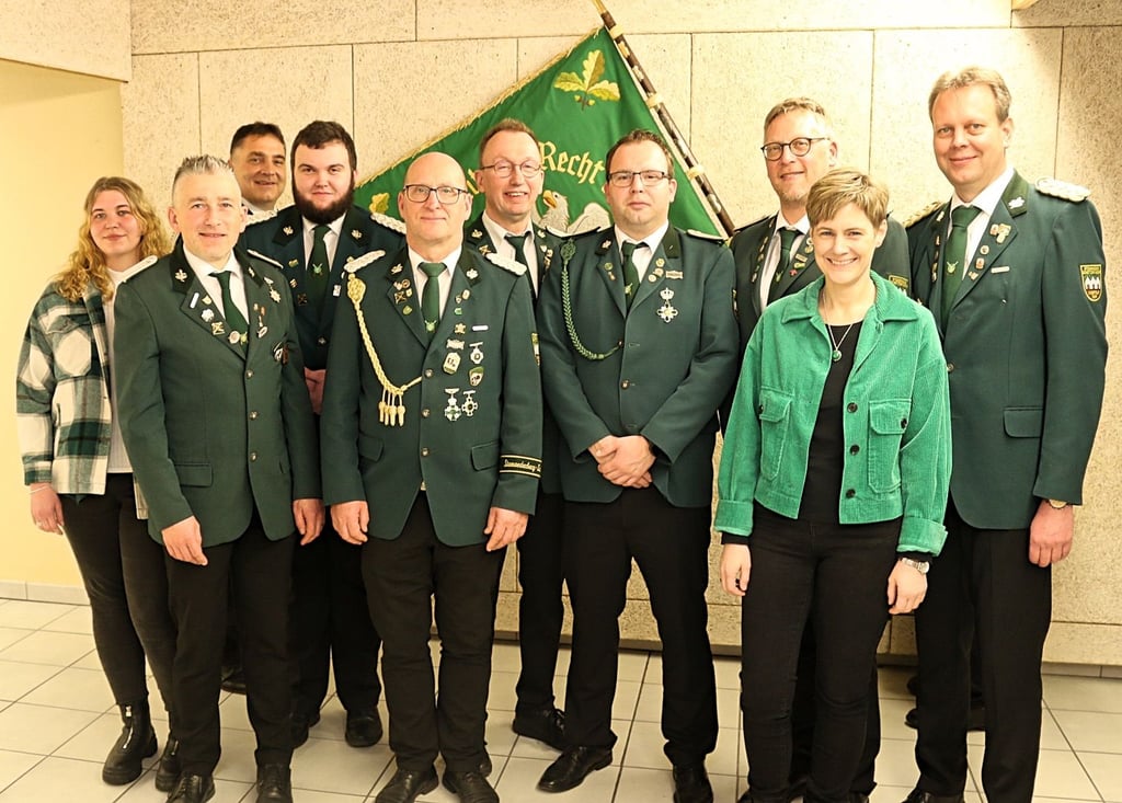 Stemwede: In Westrup weht eine neue Vereinsfahne